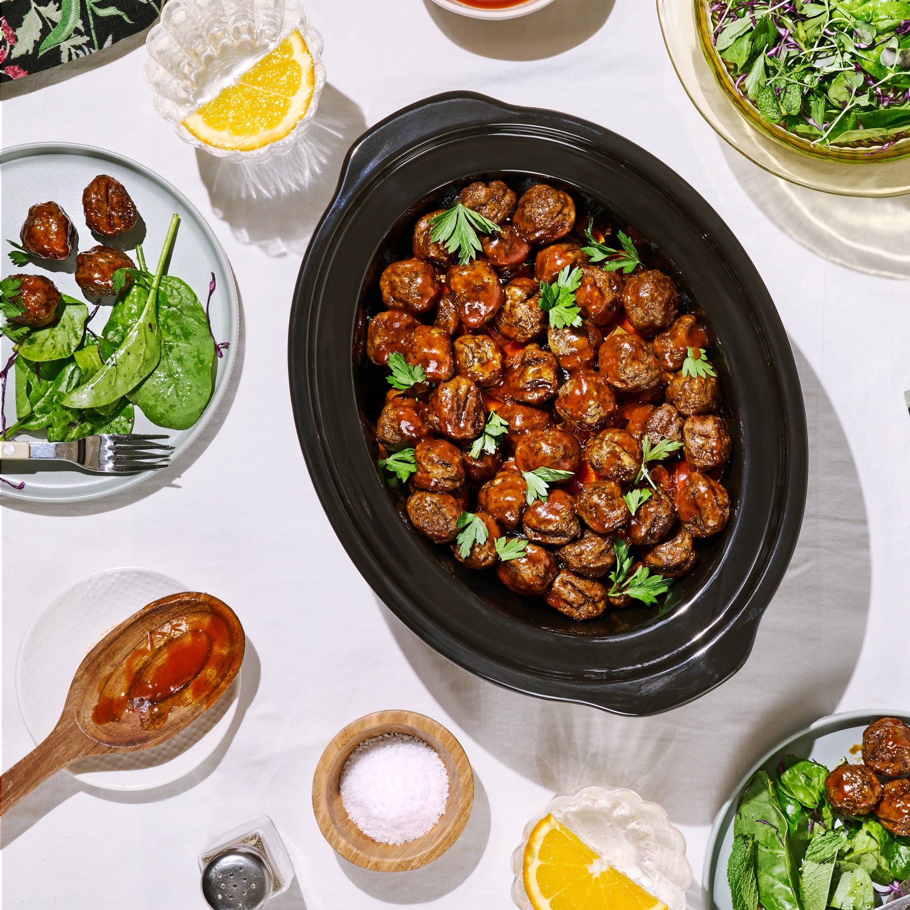 4qt Slow Cooker with Locking Lid – Beautiful™